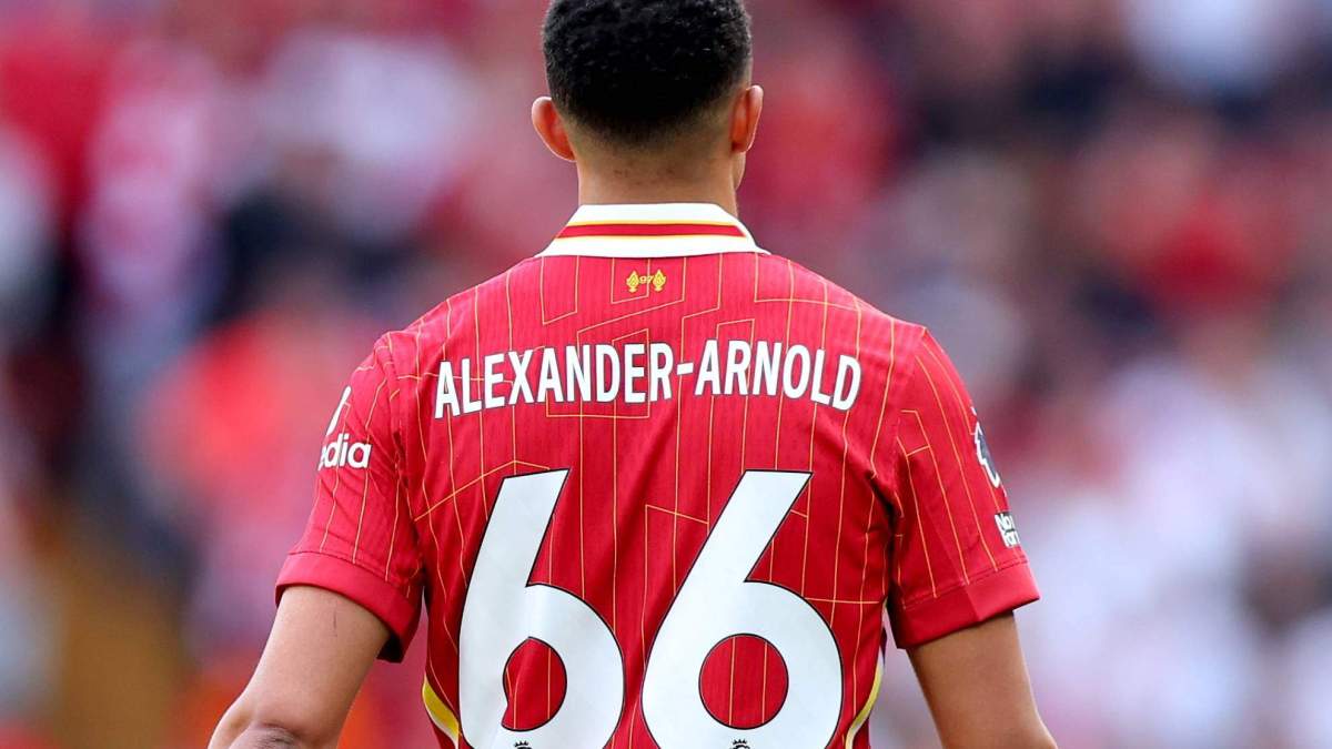 Arne Slot confirma el fichaje de Alexander-Arnold por el Real Madrid: “Es un regalo…”