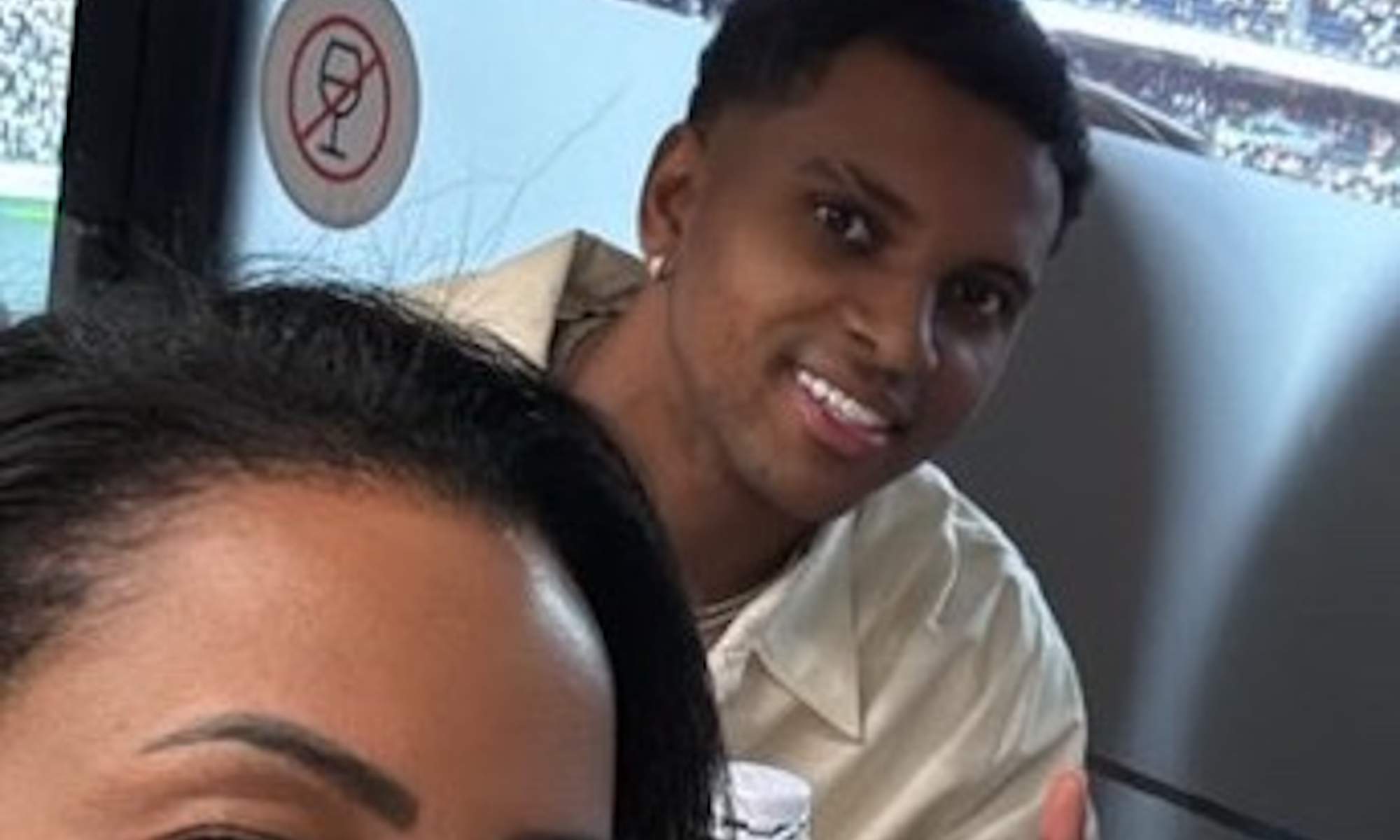 Rodrygo, cazado en el Bernabéu de la forma más surrealista, el ...