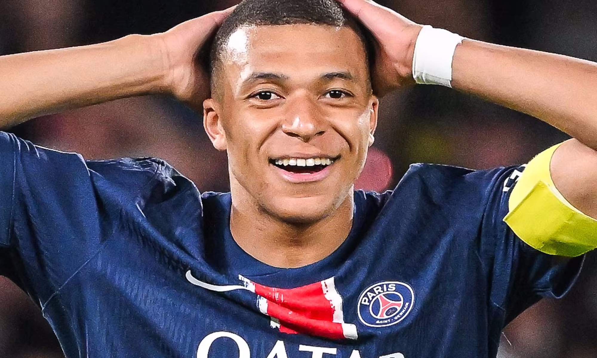 Mbappé revoluciona las redes posando con la camiseta del PSG antes del ...